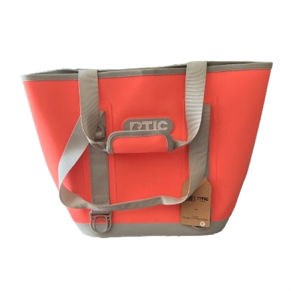 Rtic | Other | Rtic Xl Cooler Bag Heavy Duty Stay Dry Material Water ...